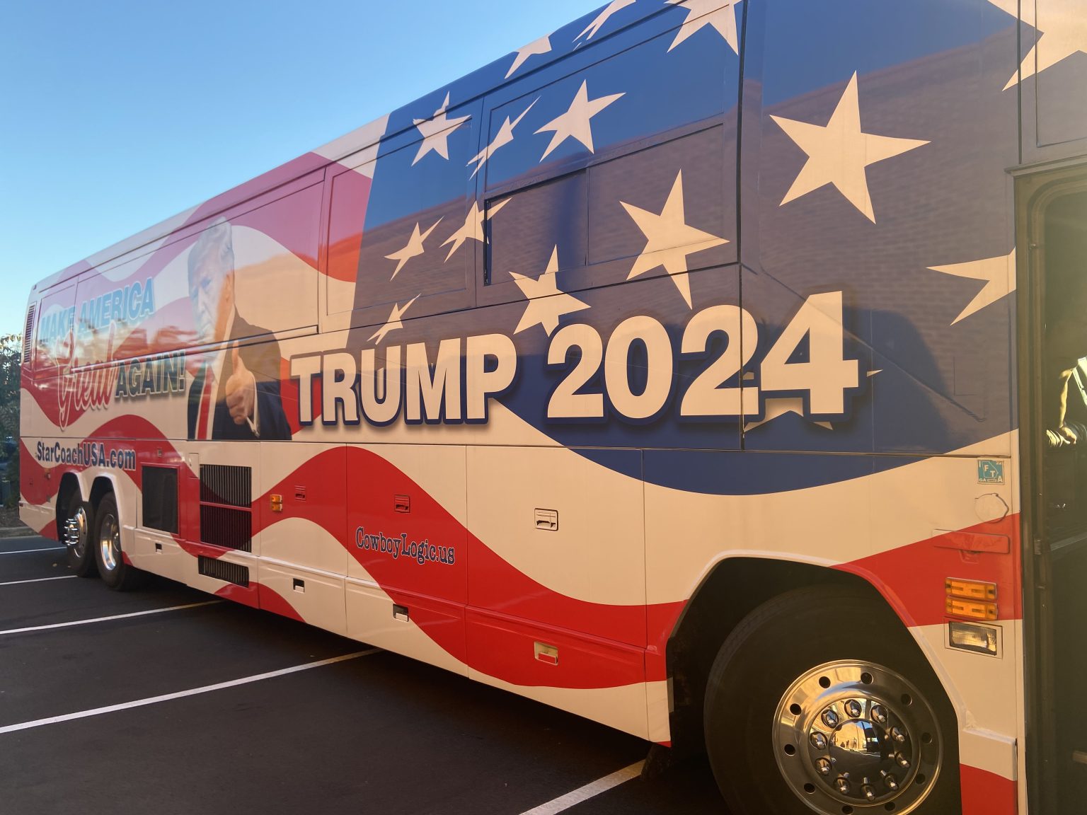 "Georgia Peach" Mallory Staples Joins Victoria's Voice Grit & Grace to ...